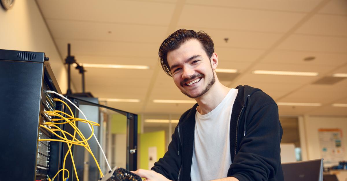 HBO-ICT | Network & Systems Engineering | De Haagse Hogeschool