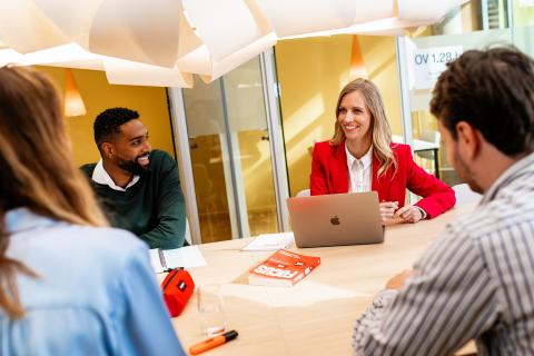 Onze post-hbo-opleidingen | De Haagse Hogeschool